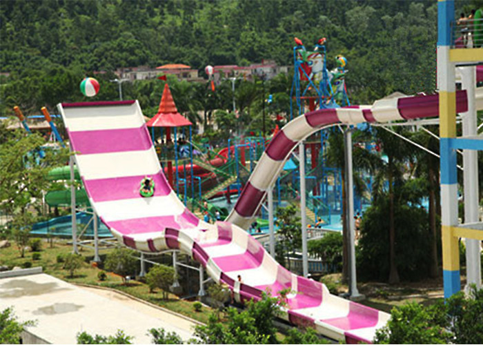 Large Outdoor Family Water Slide Spiral Shape For Extreme Water Park